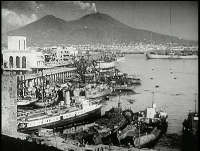 1940s - The Bombing Raid On Naples During World War Two, In 1942. Stock ...
