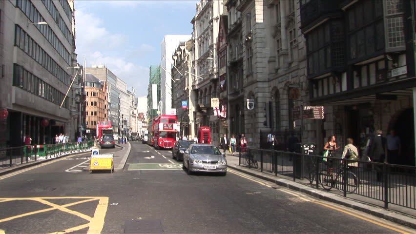 London, England - CIRCA June, 2006: A Very Busy Street Scene With ...